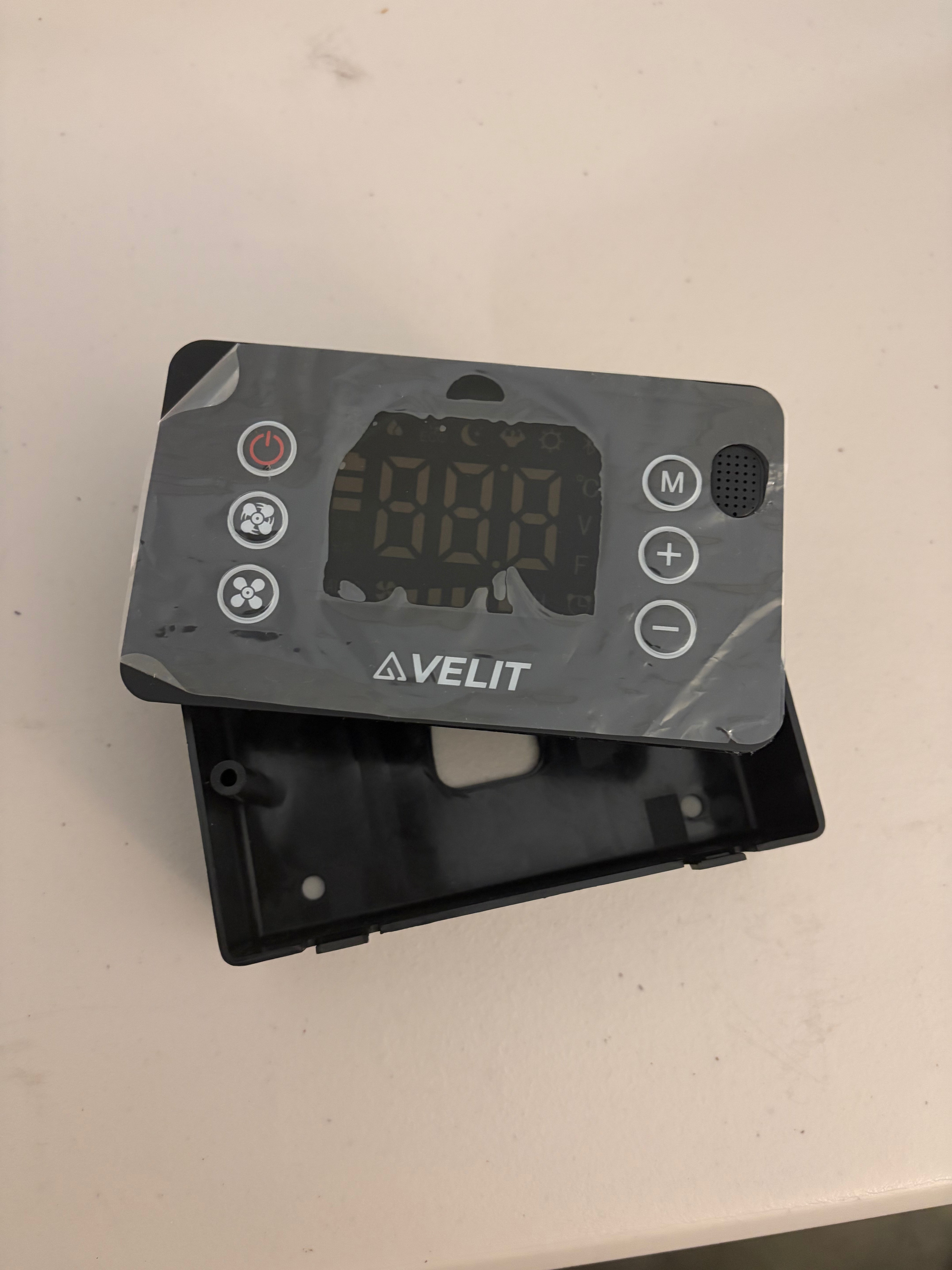 Velit 2000U - 12V/24V/48V Under-Bench Off Grid Air Conditioner